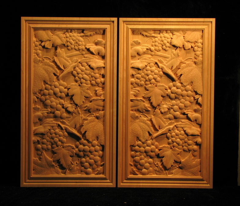 Vineyard Grapes Carved Panel